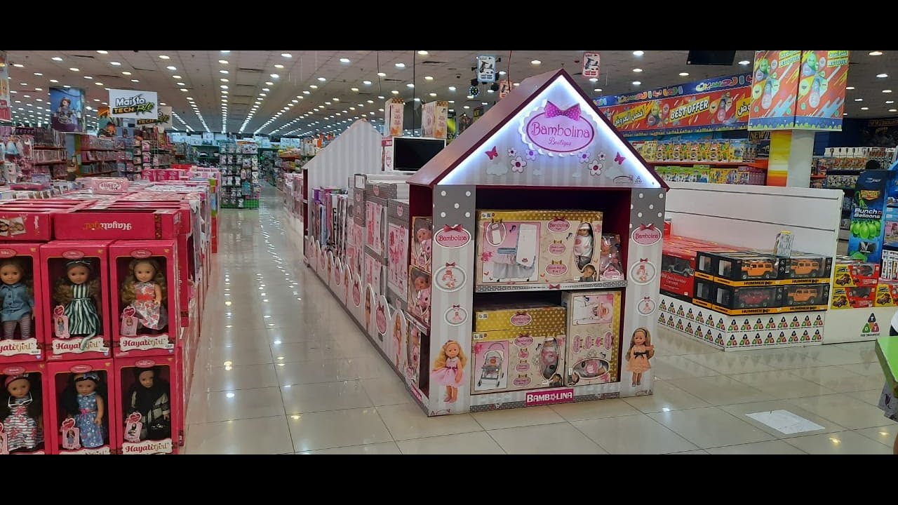 Huge Toyshop in riyadh || متجر ألعاب ضخم في الرياض - YouTube