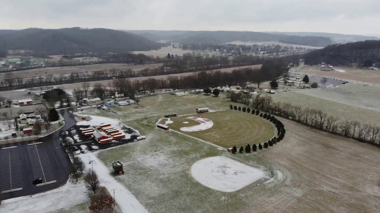 Snowy day over Sugar Grove, Ohio - YouTube