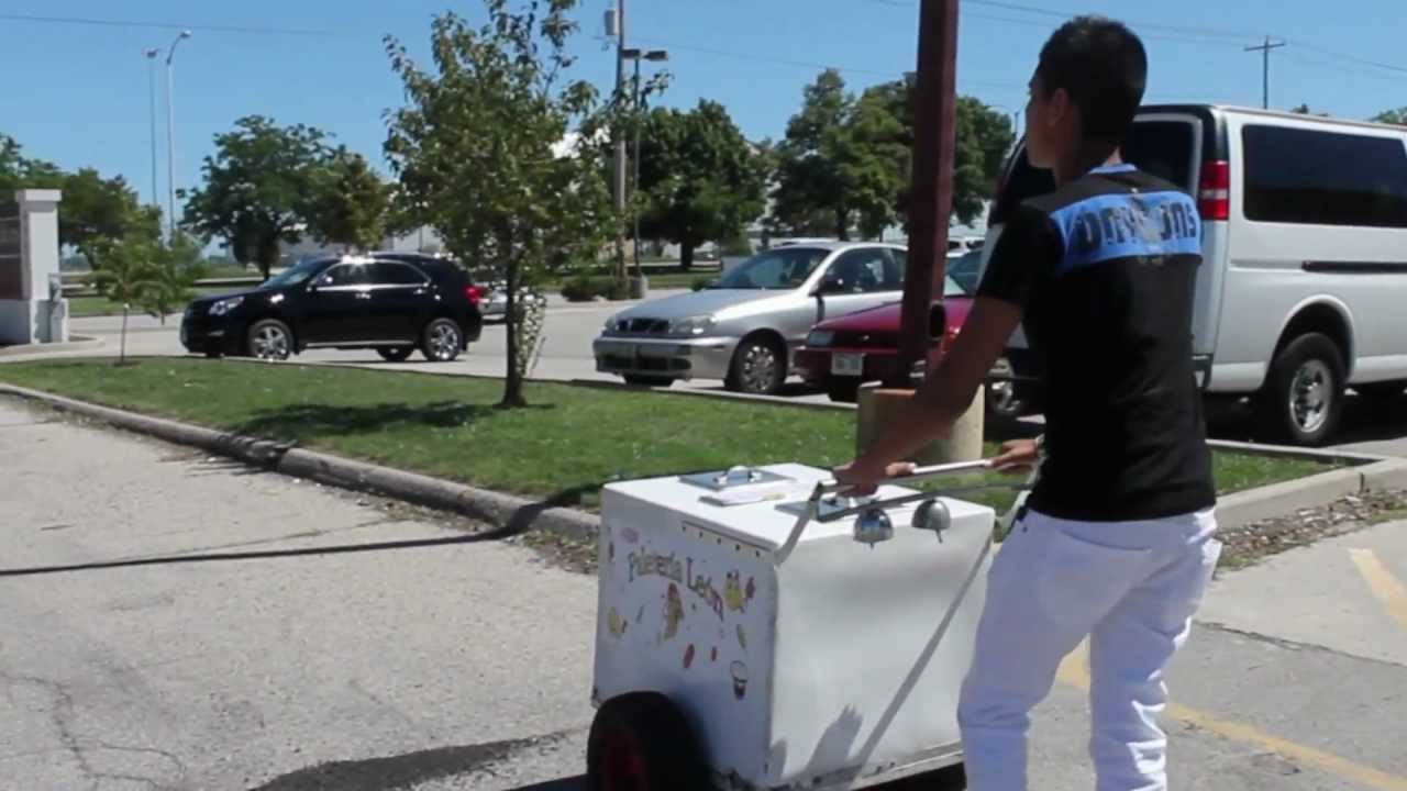 Life of a Paletero - YouTube