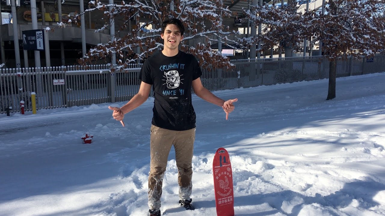 Winter Skateboarding Date, with a spicy ending! - YouTube