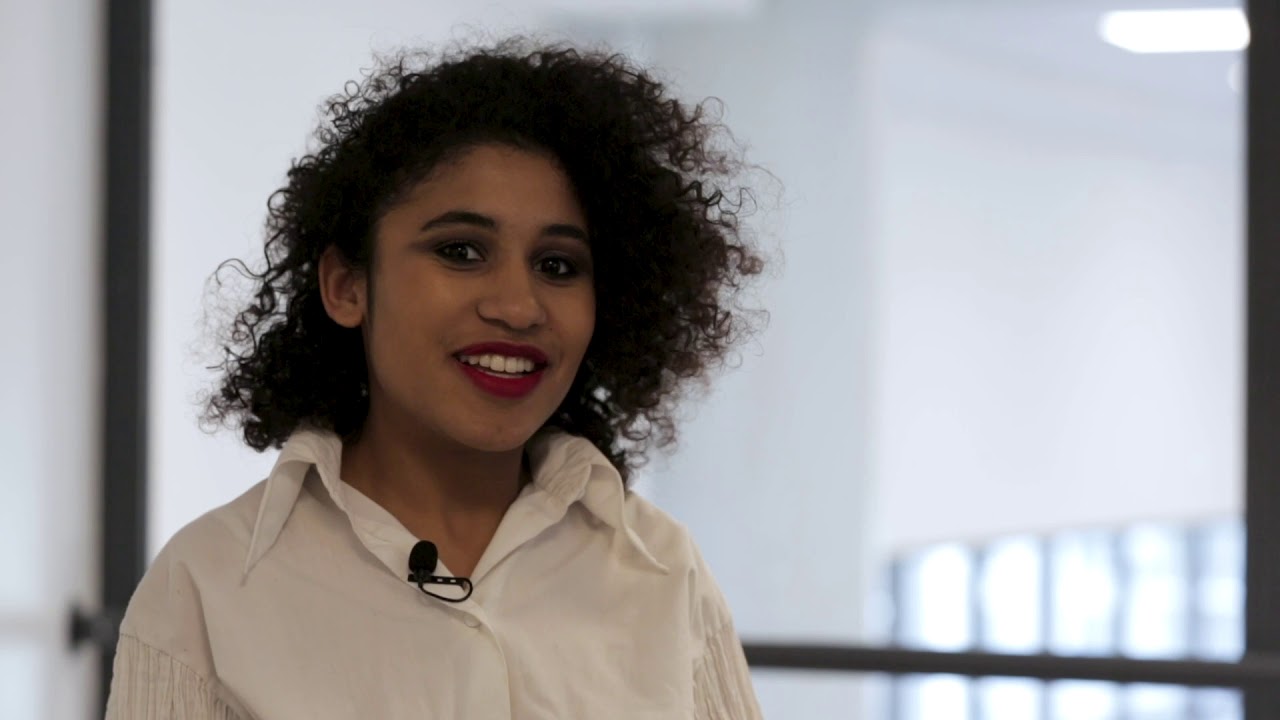 Interview de Cannelle Danzelle, étudiante boursière à SKEMA - YouTube