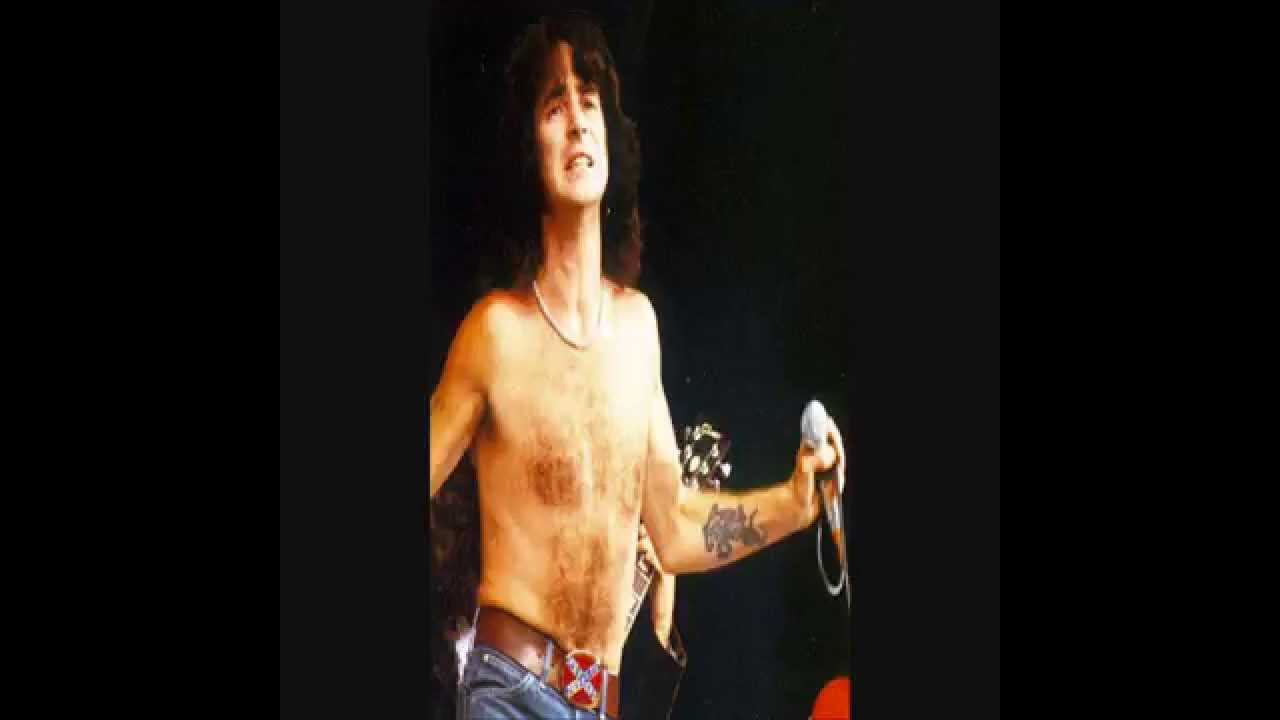 Sin City Brian Johnson vs Bon Scott - YouTube