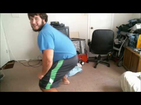 Fat Guy's Attempt At Twerking!