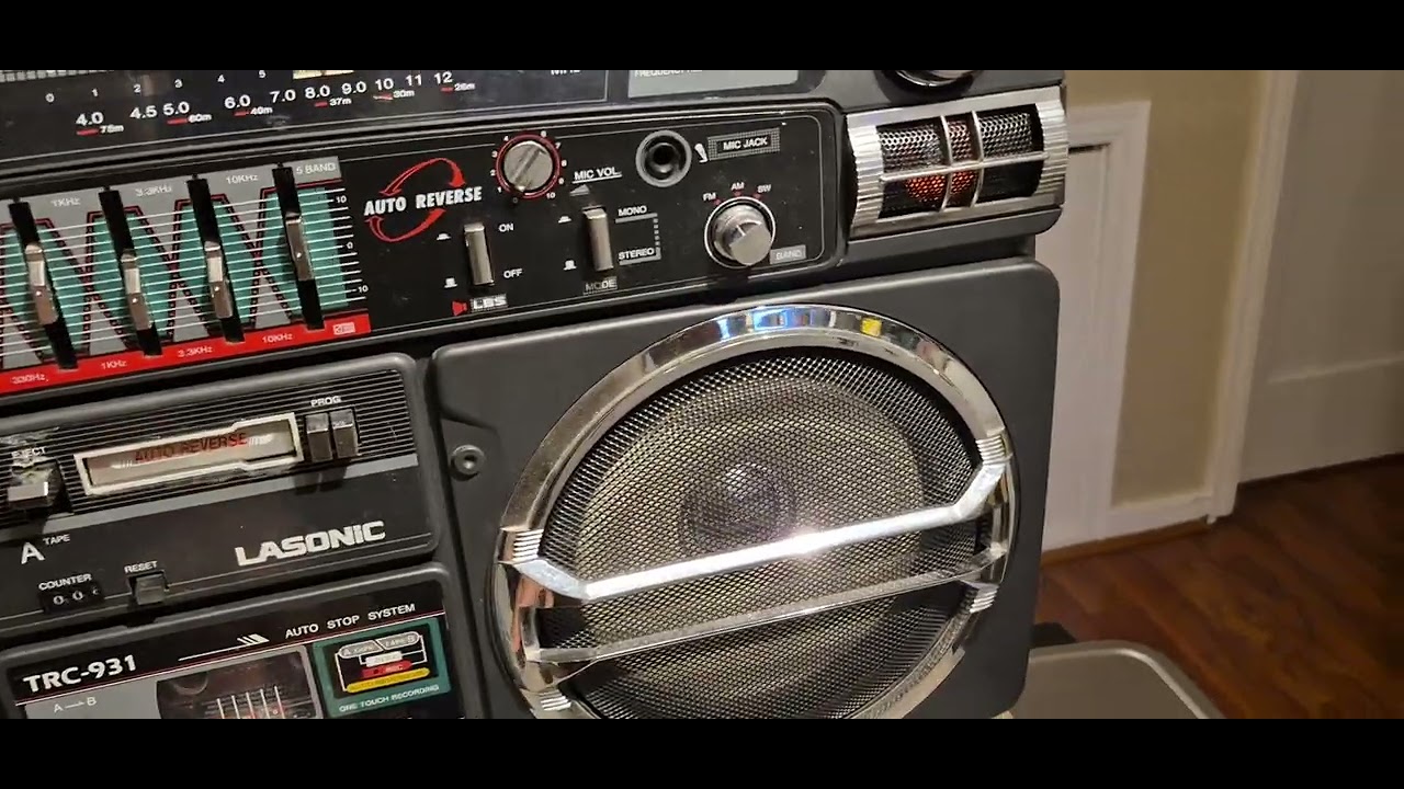 LASONIC TRC-931 BOOMBOX!!! - YouTube