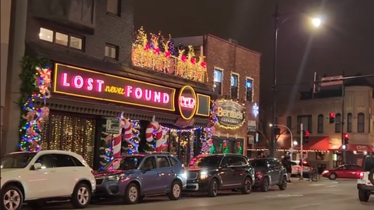 N CLARK STREET BAR, CAFE & RESTAURANTS CHRISTMAS LIGHTS CHICAGO USA ...