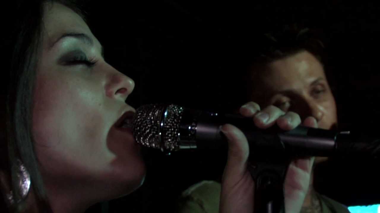 Amy Jean Davis - Long Ride Home - Live from The Parlor - YouTube