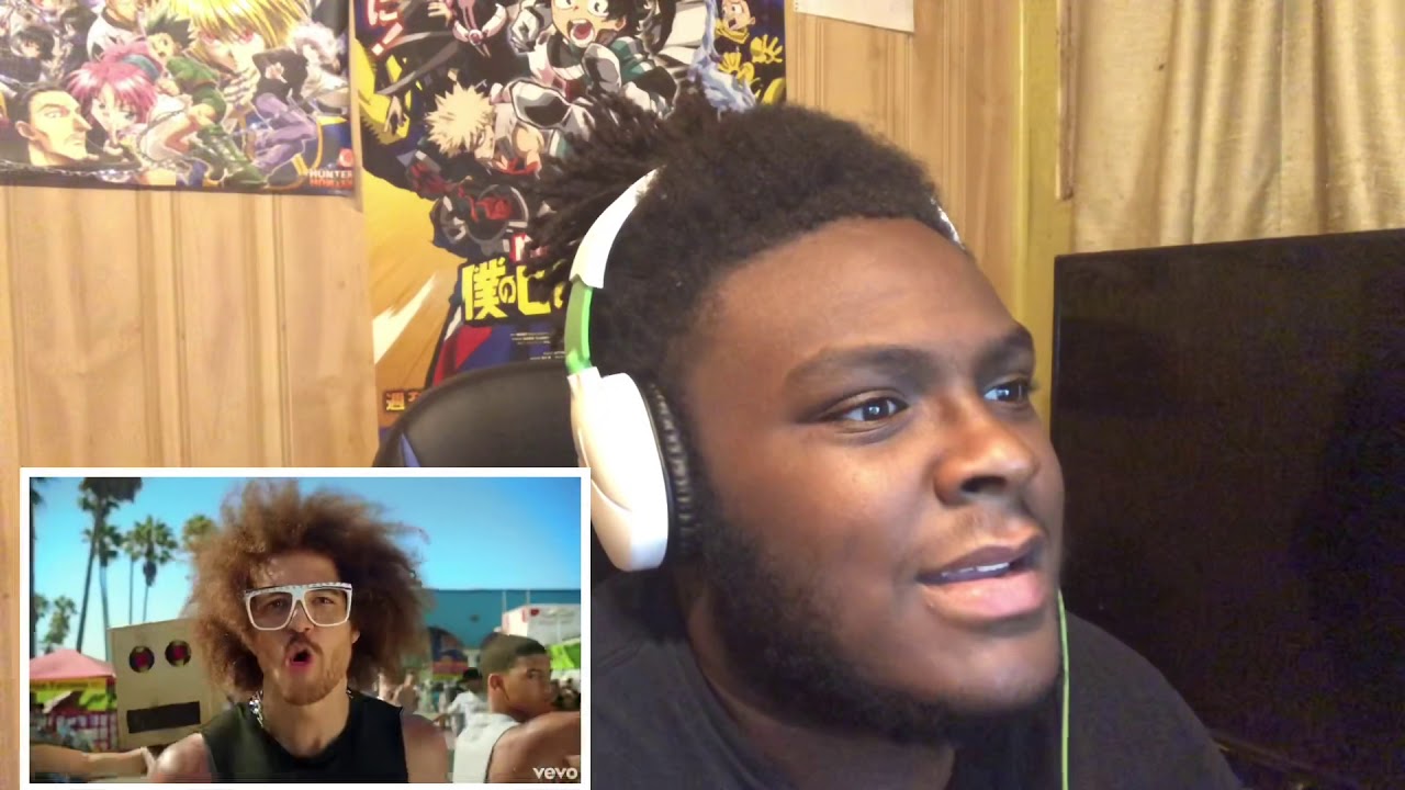 LMFAO Sexy And I Know It reaction!!!My eyes there burning 🔥🔥 - YouTube