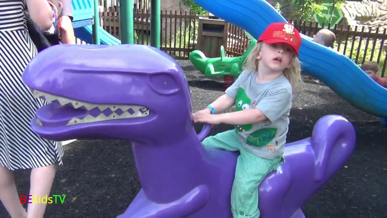 Toy Lab TV Meet & Greet, Gulliver's Land Dinosaur and Farm Park - YouTube