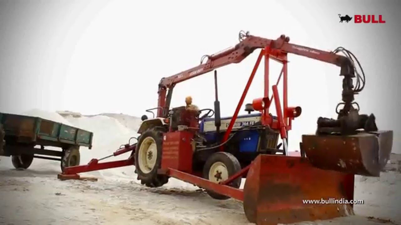 BULL radial loader for loading & unloading Salt - YouTube