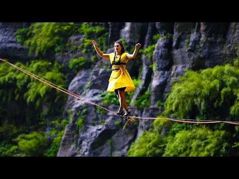Top female slackliners walk on rope in high heels