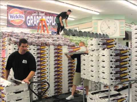 World Record Grape Display - YouTube