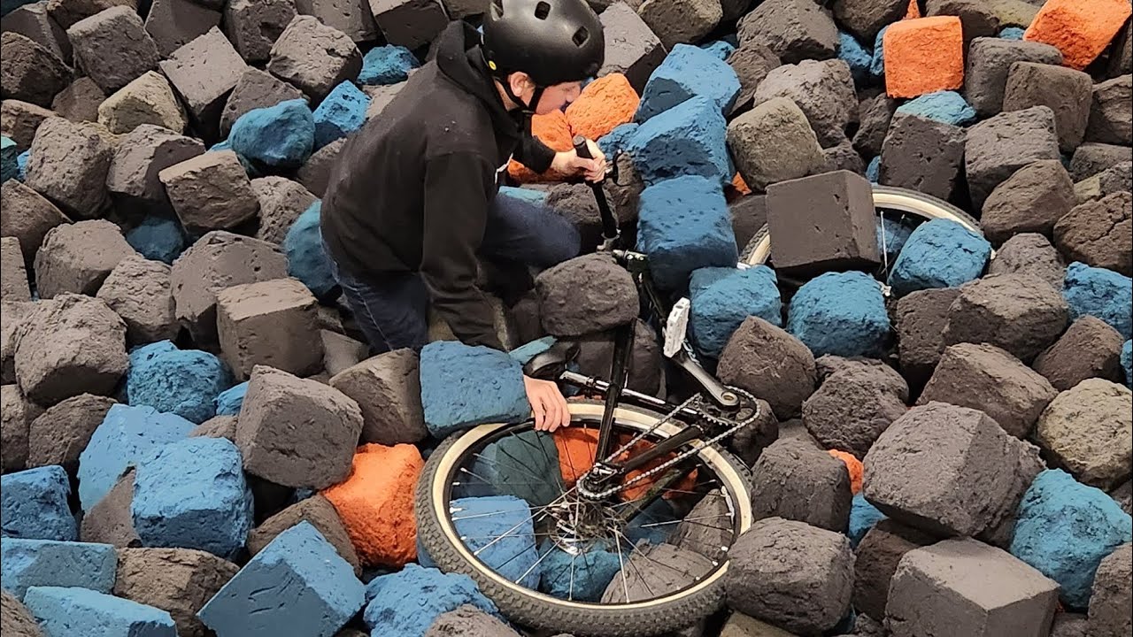 Some epic biking at B-line bike park in Calgary. - YouTube