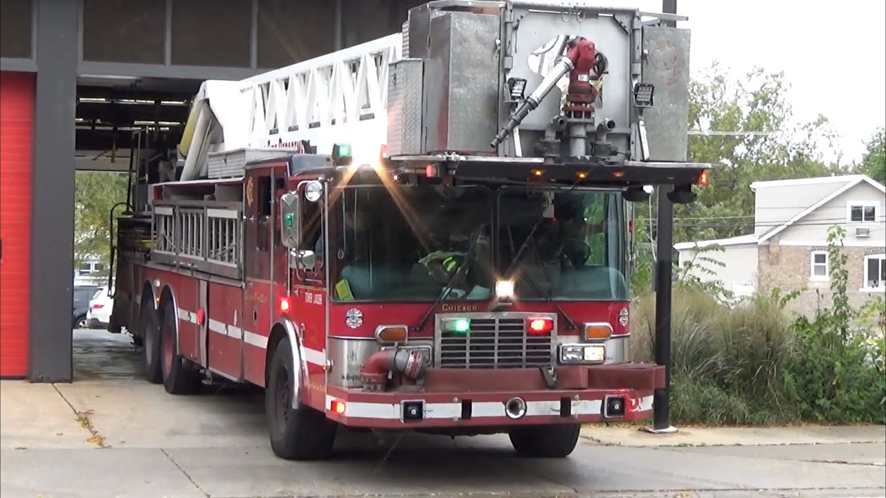 Chicago Fire Dept Tower Ladder 23 (Spare) Responding - YouTube