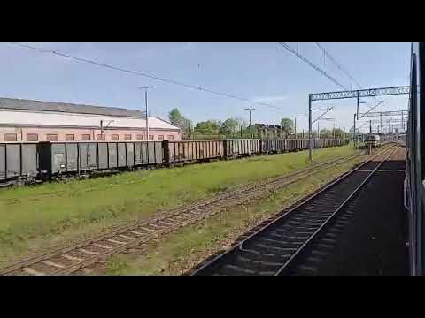 Przelot ET22-939 w Łazach z okna TLK Flisak. - YouTube