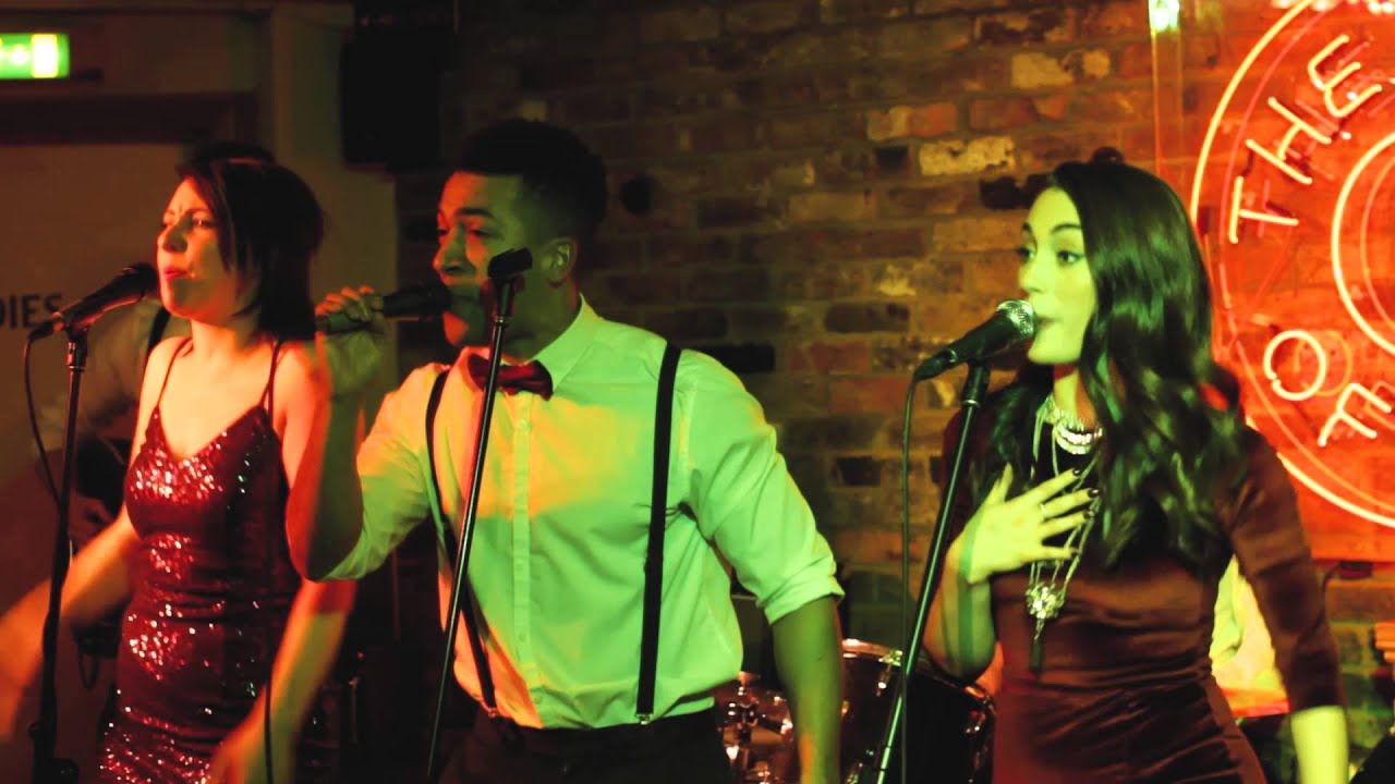 Everybody (Backstreet’s Back) - Backstreet Boys - Bond Street Live ...