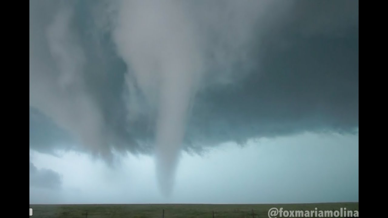 White elephant trunk tornado up-close in Eastern CO! June 5, 2016 - YouTube