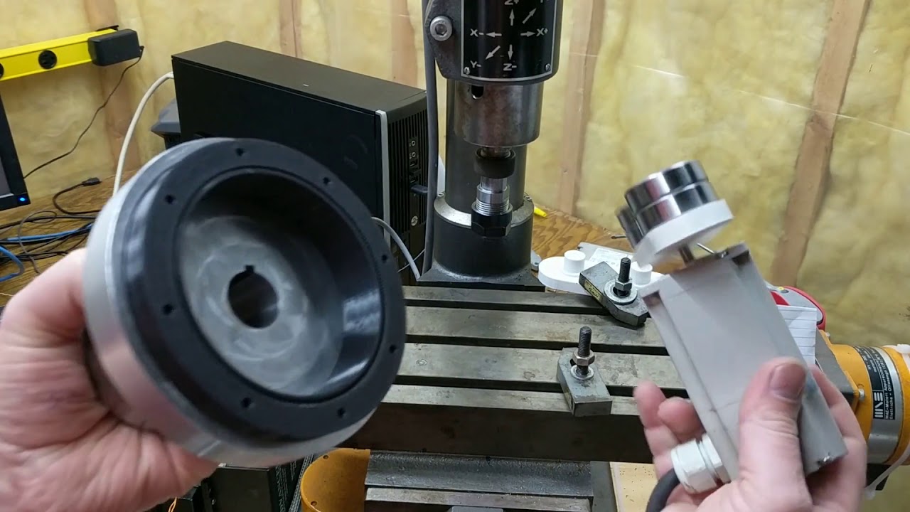 Minimally printed 4th axis. (Part 1?) - YouTube