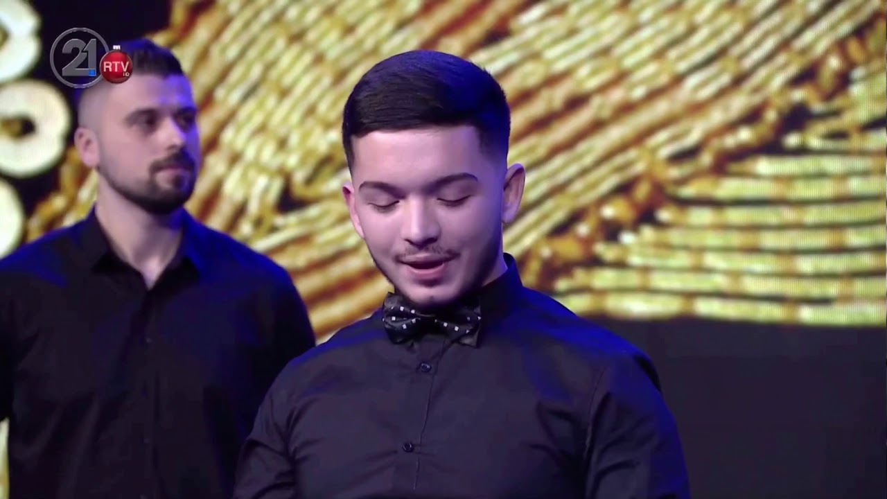 Fatmir & Erblin Hoxha - Do marr qiften (Potpuria 2) - YouTube