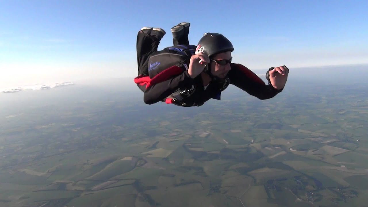 FS1 - Skydive Netheravon - YouTube