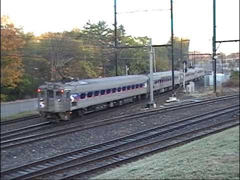 200811 02 SEPTA wash wire train Amtrak Northeast Corridor NEC CSX Bethlehem Branch C746 Trenton ...