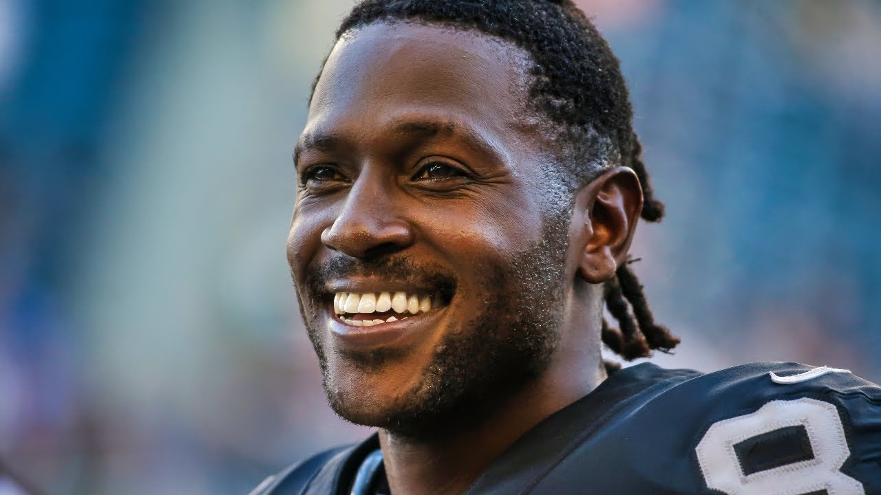 10 NFL Signings & Trades Where The Player LIED FOR BIG MONEY - YouTube