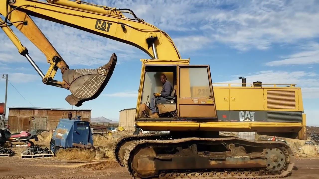 Cat 235 Arrival overview & wash Caterpillar 50 Ton Excavator - YouTube