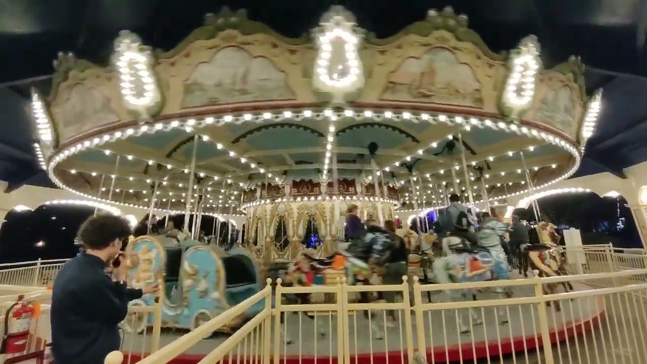 Grand Carousel (Kings Island) - YouTube