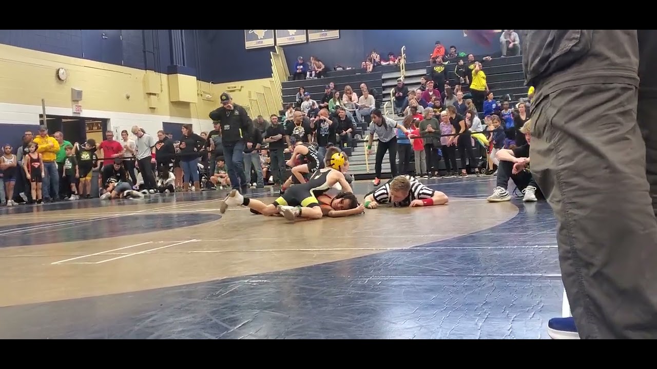 Jaxon Match #2 Bears Bash 2-5-2023 - YouTube