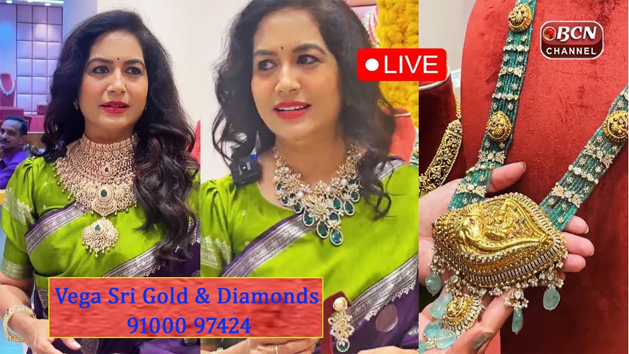 Singer Sunitha at Vega Sri Gold & Diamonds with Latest wedding ...