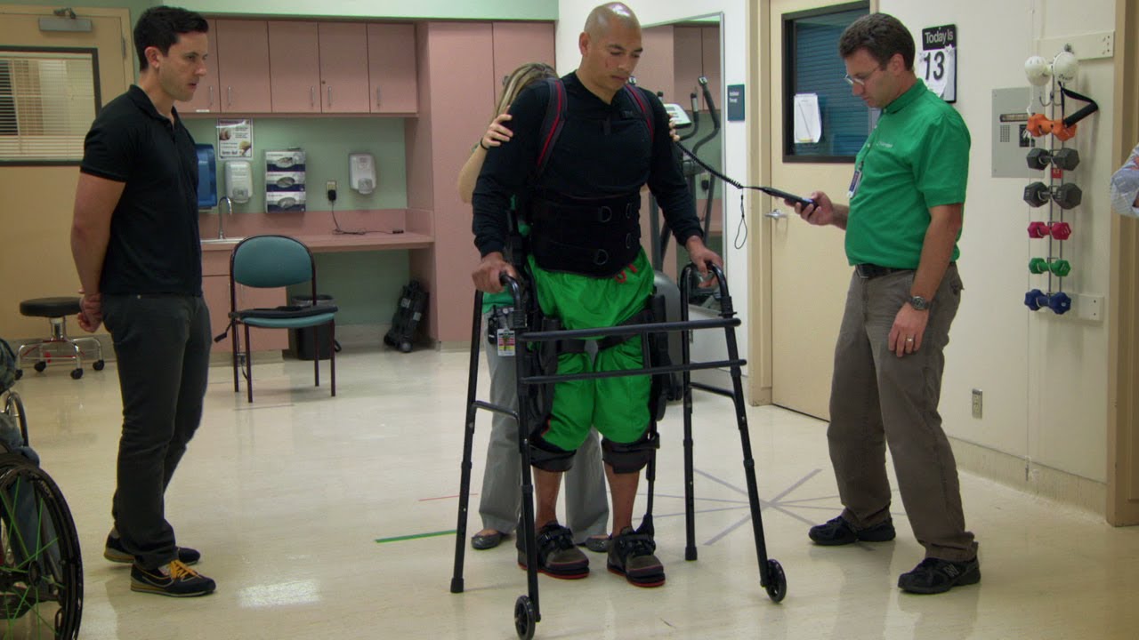 Wearable Robot Helps People with Spinal Cord Injuries Get Back on Their ...