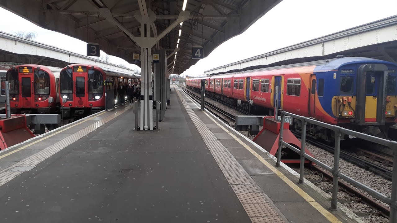 (Soon To Be Withdrawn) - SWR - Class 455 & LU - Two S7 Stocks - All at ...