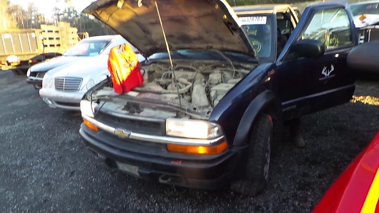 Parting Out 2002 Chevy S10 | Stock # M71052 - YouTube