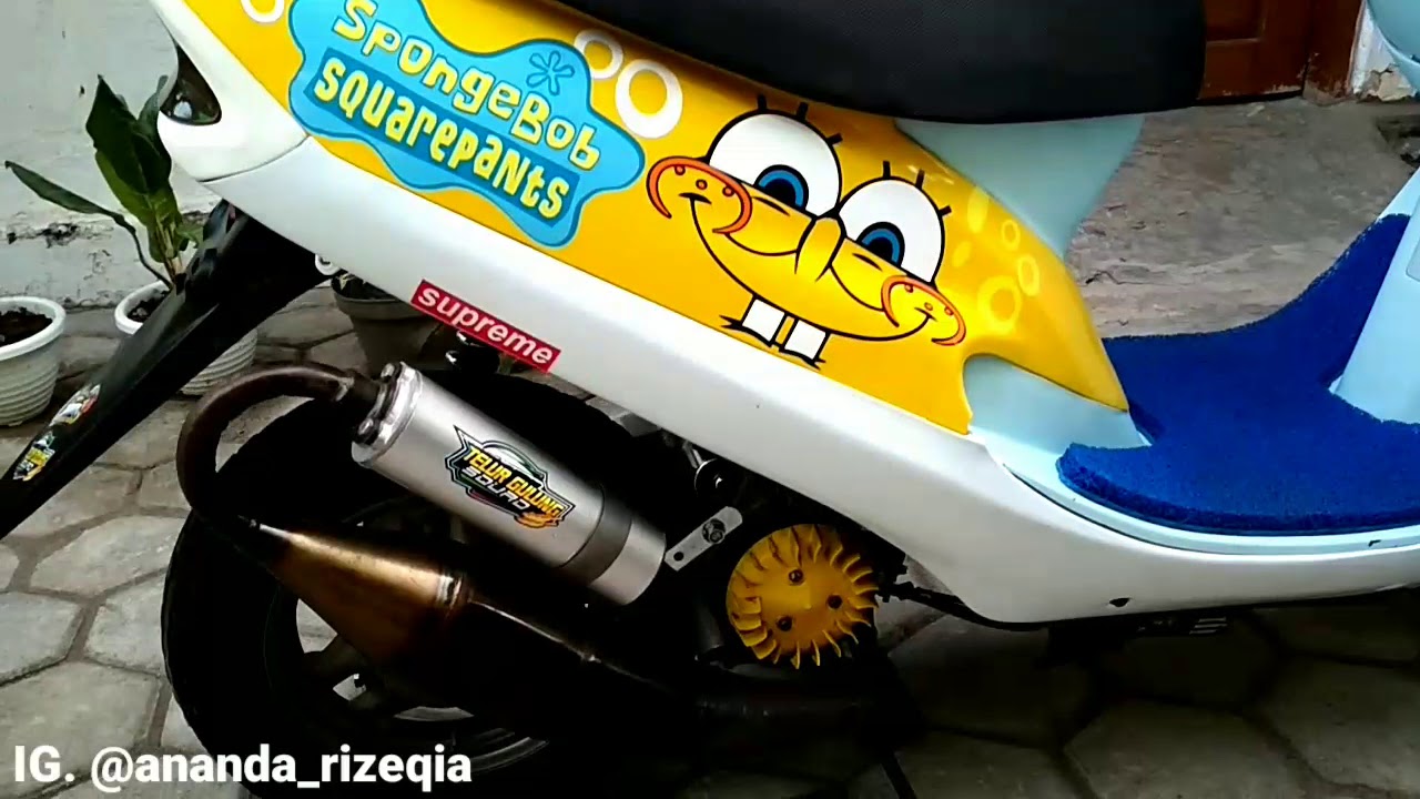 sepedah motor matic 2 tak sanex QJ 50cc - YouTube