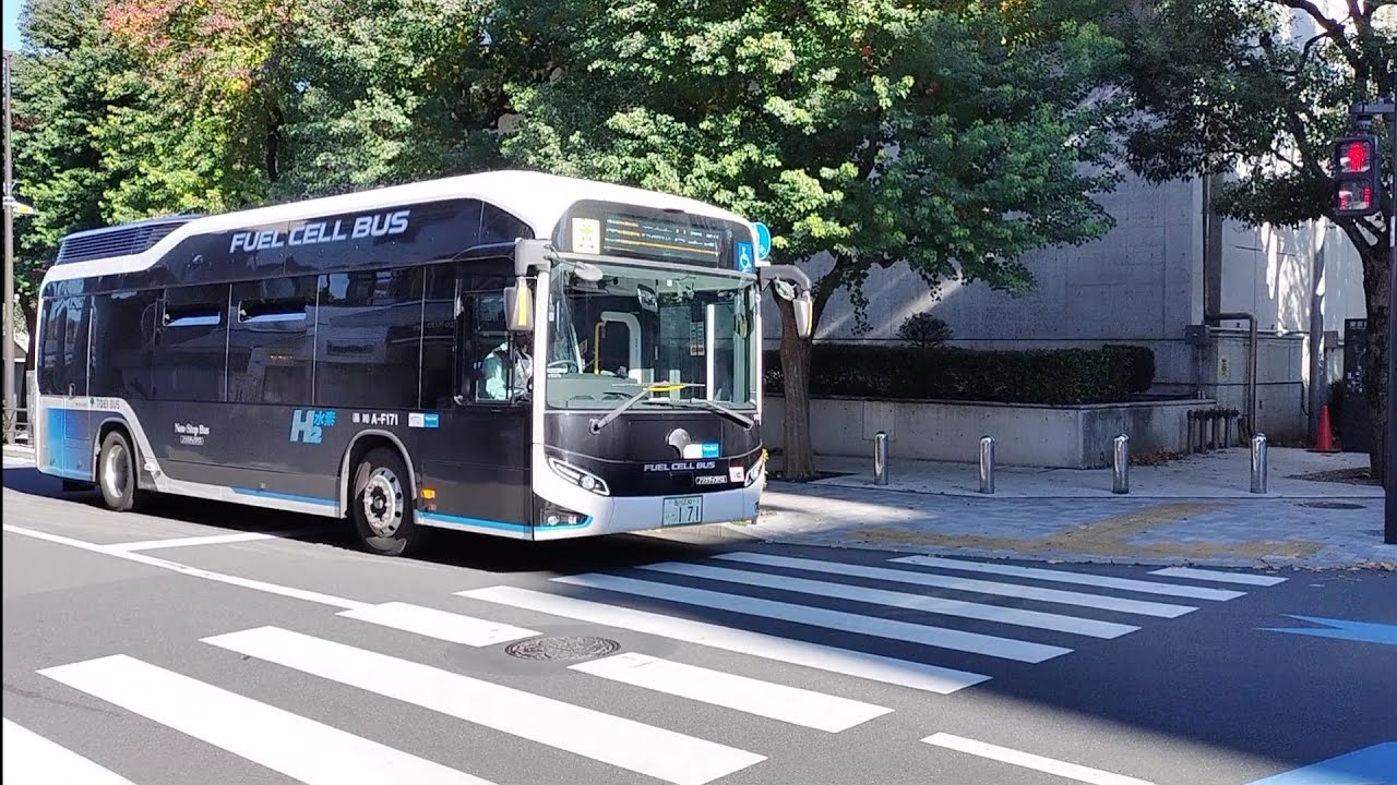 [国立競技場] Toei Bus Service 77 Hydrogen Fuel Cell Bus (Uncommon) - YouTube