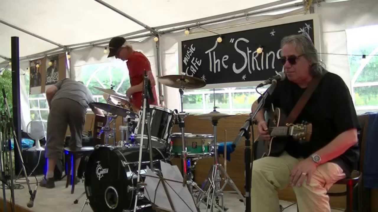 Fairport Reunion 2014 066 John Strong Band What a lot of lovin' - YouTube