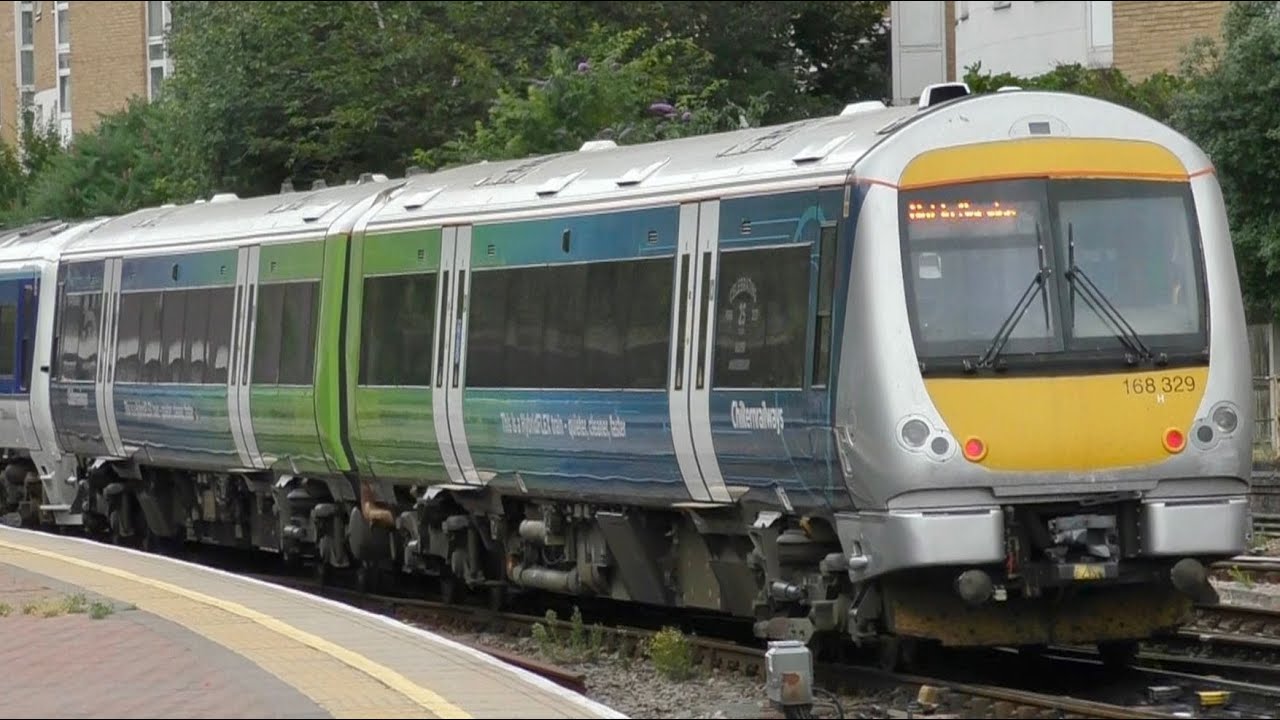 Chiltern Railways Hybrid Battery/Diesel Train 168329 + 165020 Combo At ...