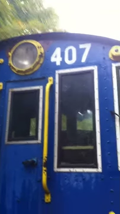 Catskill Mountain Railroad ex-LIRR Alco S1 #407 - YouTube