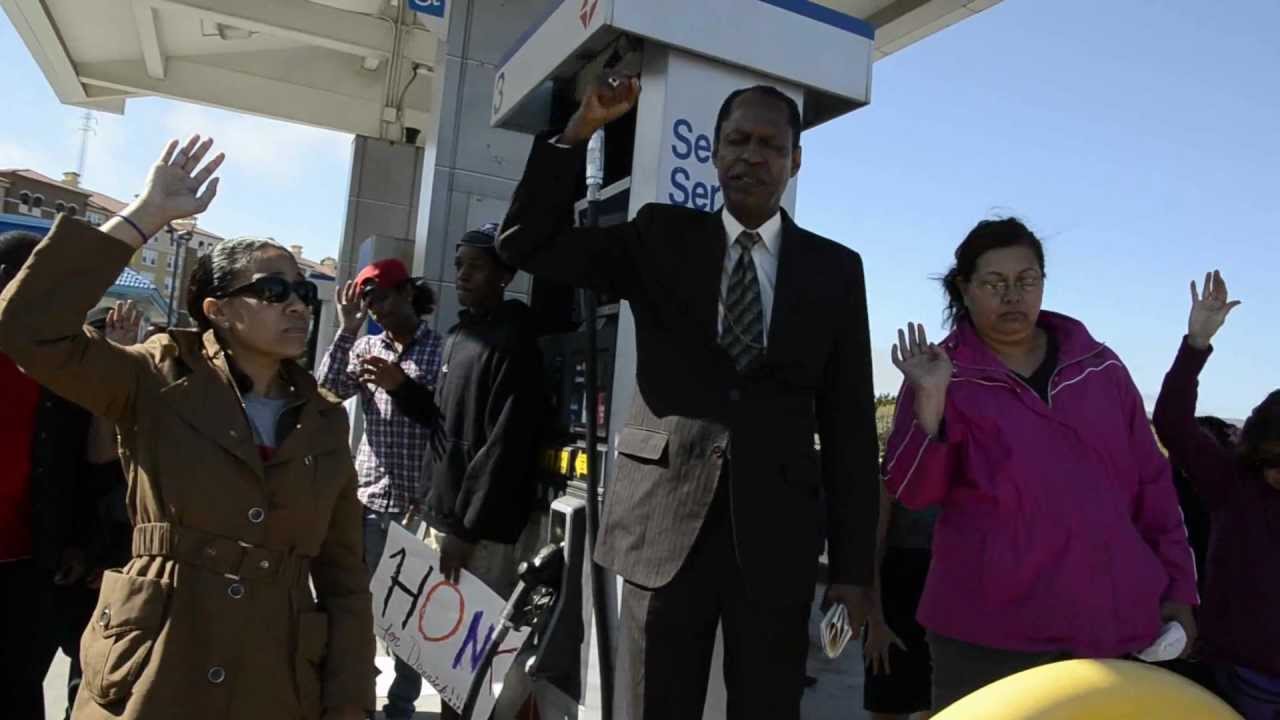 Archbishop Franzo King at Derrick Gaines Memorial 6/12/2012 - YouTube