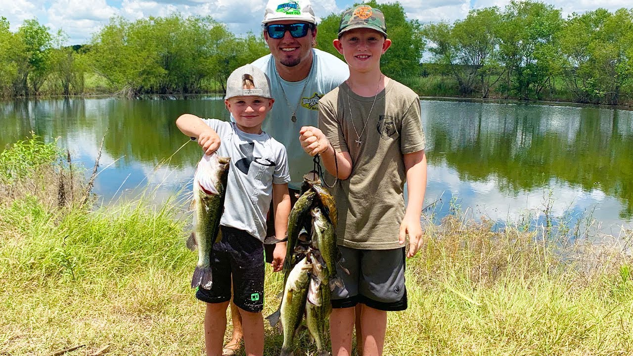 Culling BASS Out Of The Pond {Catch Clean Cook} Fish Fry - YouTube