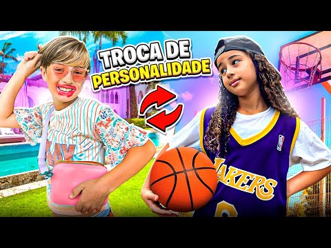 TROQUEI DE PERSONALIDADE COM MEU AMIGO 
