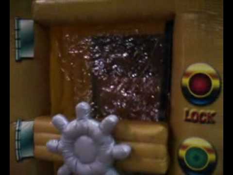 Cash Vault Money Machine - You can break into this "Vault", and take ...