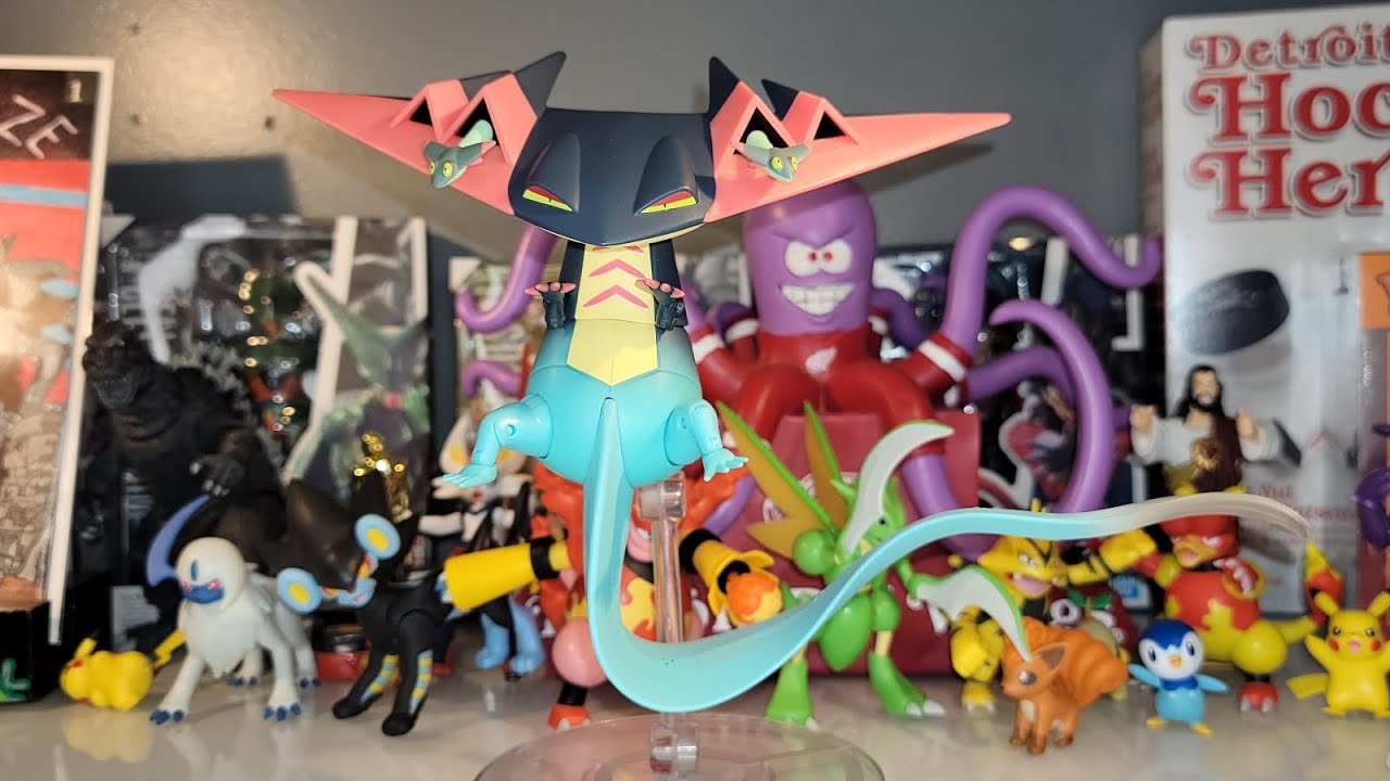 REVIEW: Pokémon Select Dragapult 6 Inch Action Figure by Jazwares - YouTube