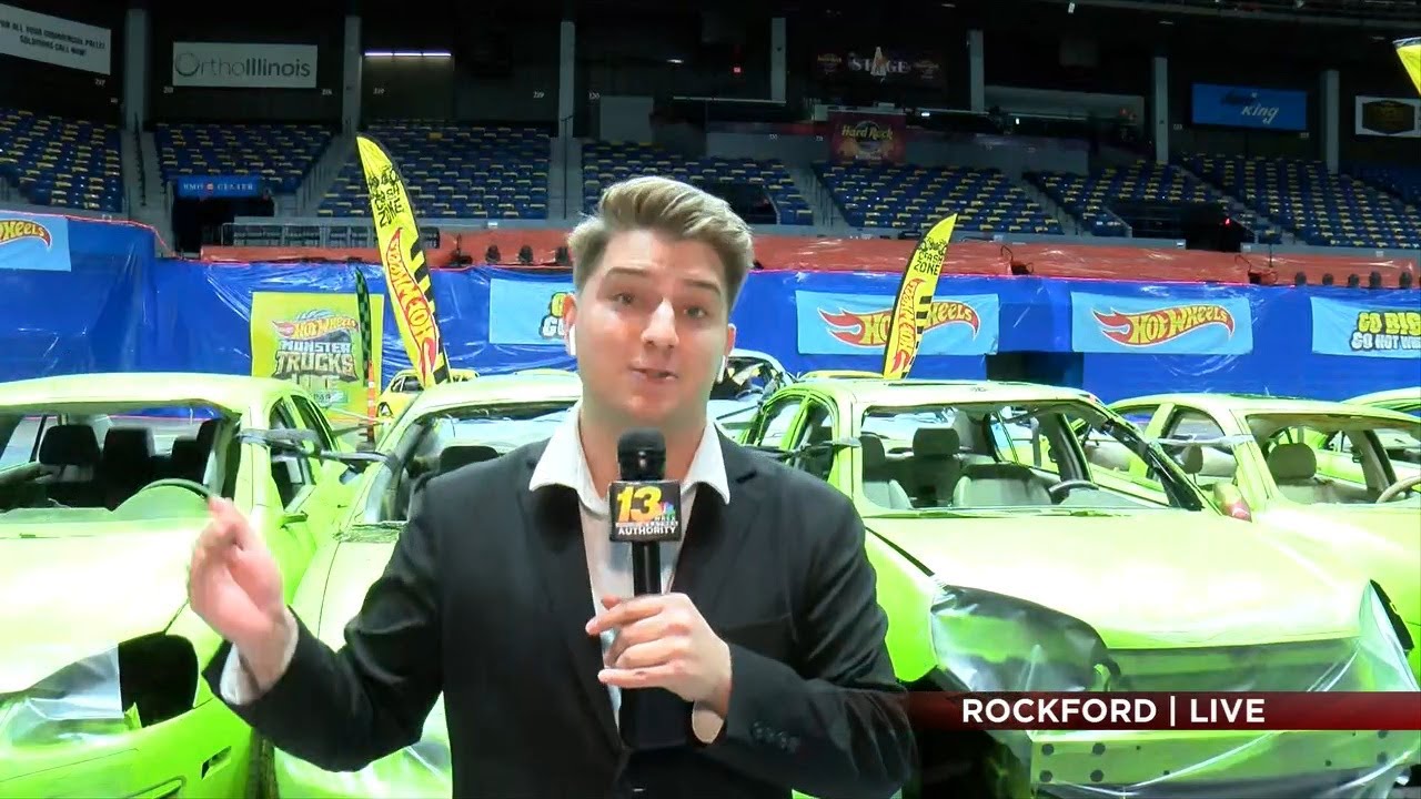 MONSTER TRUCKS: Checking out the Crash Zone - YouTube
