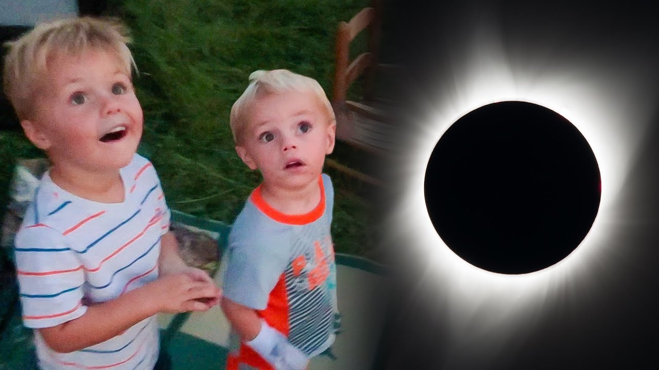 KIDS ADORABLE REACTION TO TOTAL SOLAR ECLIPSE 2017! 🌝 🌞 - YouTube