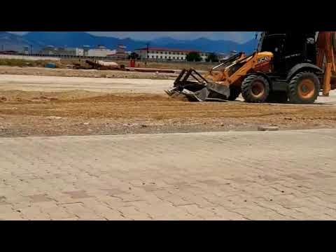 Jcb 3cx Bekoloder Kulanan Ustamız Tesviye Sıfırlama Yapıyor