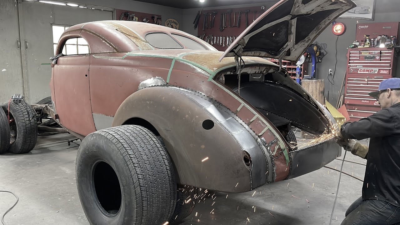 Trunk rain gutter rust repair: EASY simple trick - YouTube