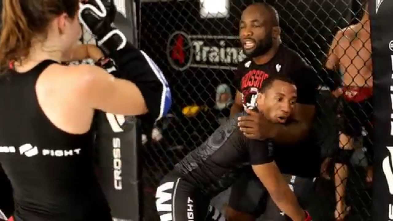 Crossfight : Au coeur de l'entrainement - YouTube