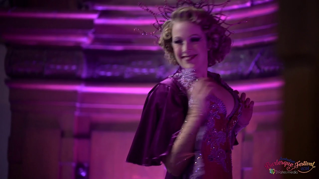 Australian Burlesque Festival 2018 - Sapphire Snow - Purple Reign - YouTube