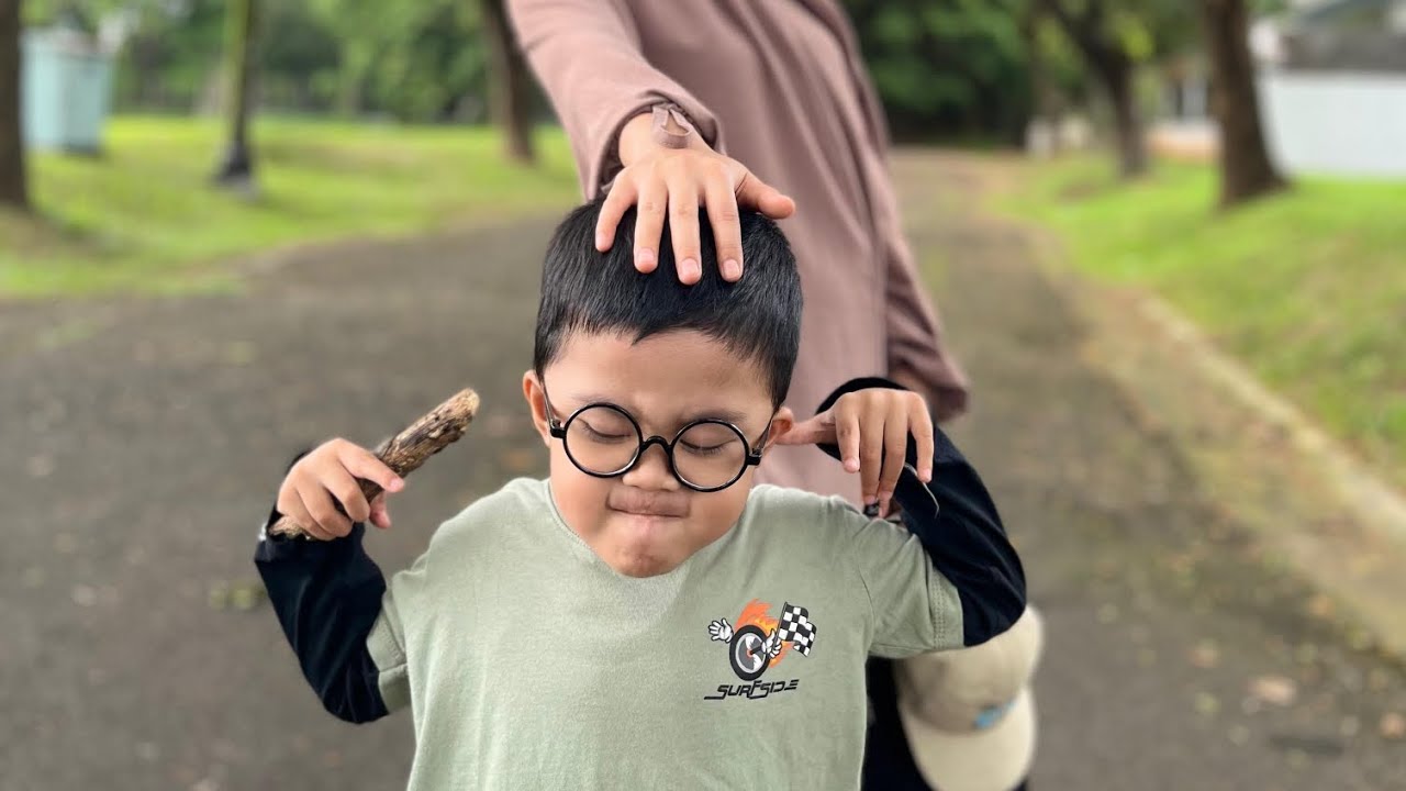 pusing pusing perumahan lippo - YouTube