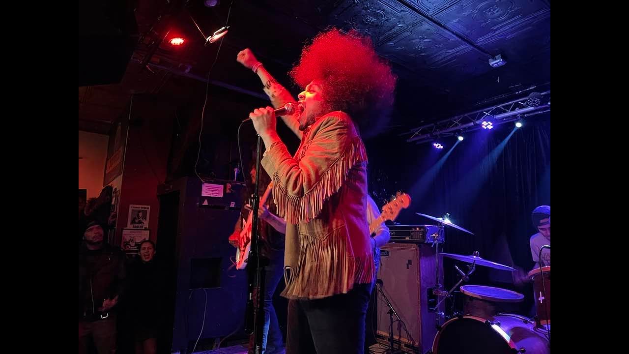 Early Moods live in Chicago 2023 - YouTube